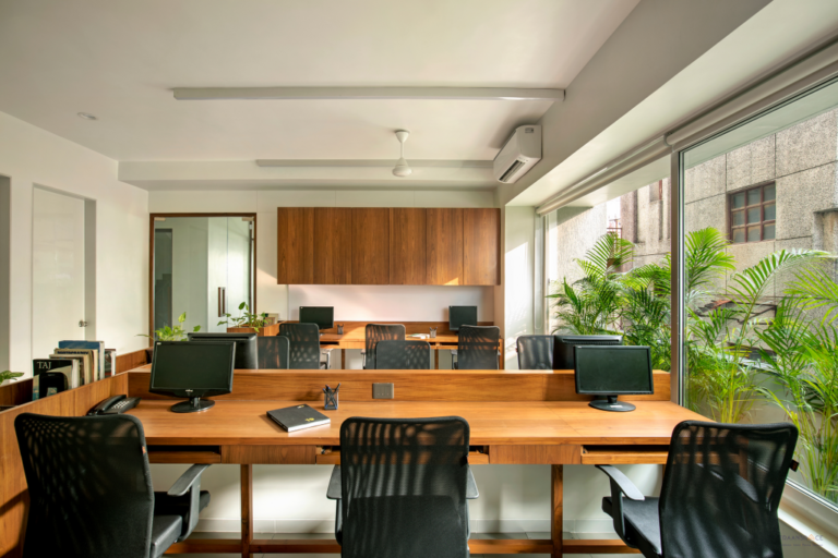 The Grey Box : Architecture Design with Cityscape and Elements of ...