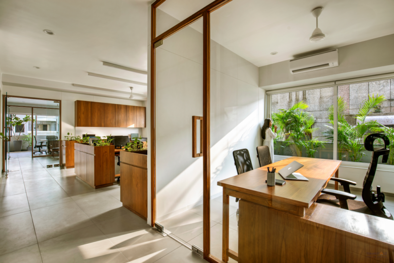 The Grey Box : Architecture Design with Cityscape and Elements of ...