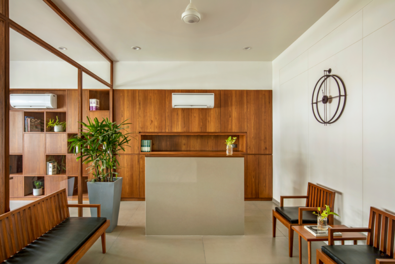 The Grey Box : Architecture Design with Cityscape and Elements of ...