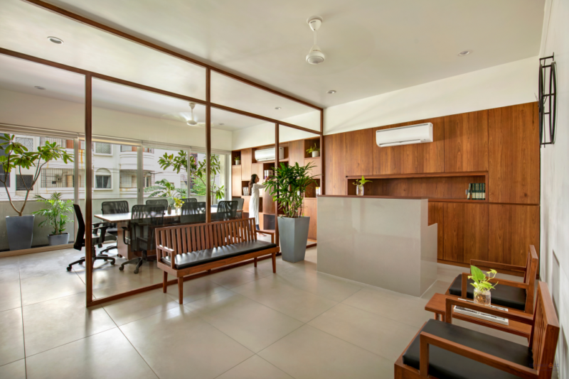 The Grey Box : Architecture Design with Cityscape and Elements of ...