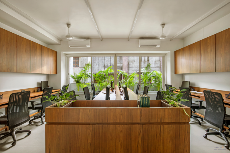 The Grey Box : Architecture Design with Cityscape and Elements of ...