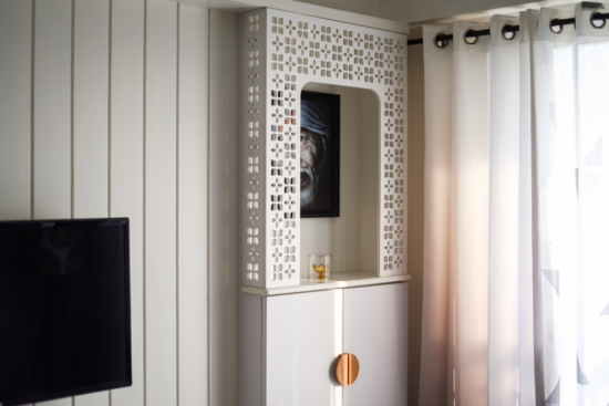 Delicate Minimal Interior Design of this Studio Apartment | D+U ...