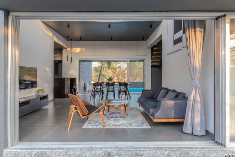 Minimalist Home with Graphically Sound Aesthetics | DIG Architects ...