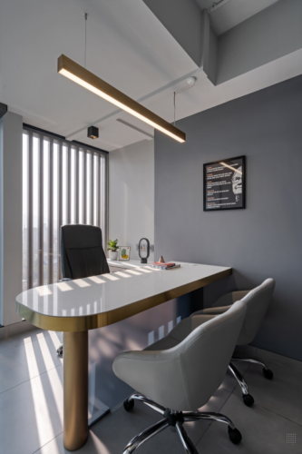 Transitional Office Interior Design : The Corner Office | Dot Concept ...