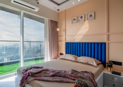 Eclectic Palette with Textures Bathed in Perky Colors in Modern Design ...