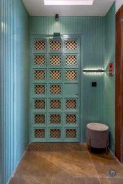 Eclectic Palette with Textures Bathed in Perky Colors in Modern Design ...