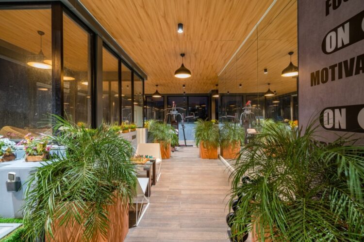 Unfolding an Aura of Splendidness by Vivacious Outdoor Design | K ...