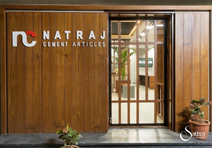 Palette of Minimalism and Simplicity Adorns this Office Design | Sattva ...