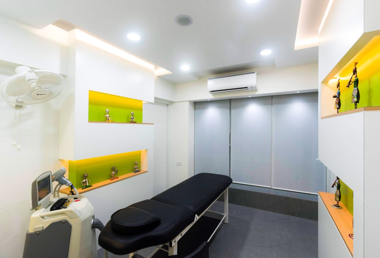 Display of Curves & Neutrals with this Contemporary Design of Skin ...