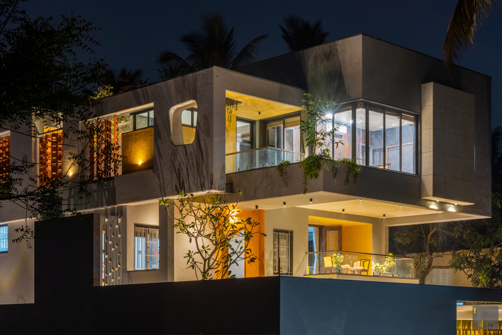 Contemporary Architecture Exhibiting Dramatic Sciagraphy | Aakar Group ...