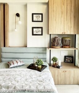 Designer Plays With Shapes, Colour and Tropical In this Summer House ...