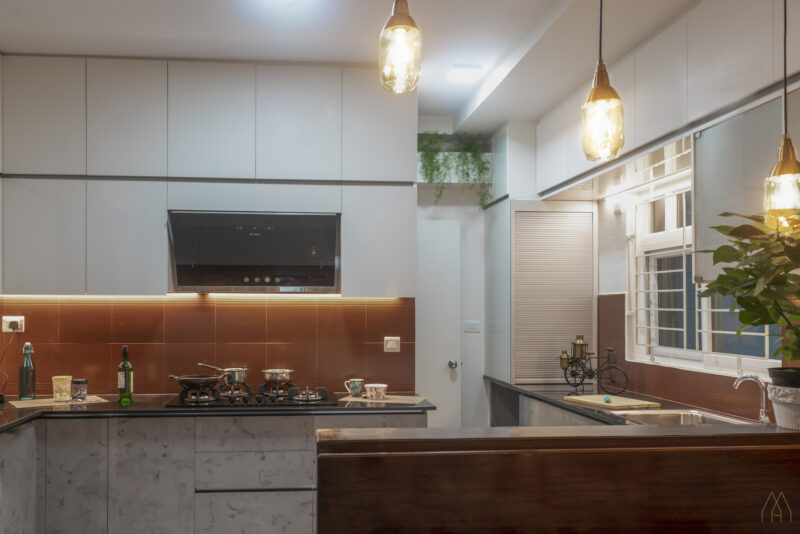 Apartment Design That feels Modern With Touch of Antiqueness | Mirai ...