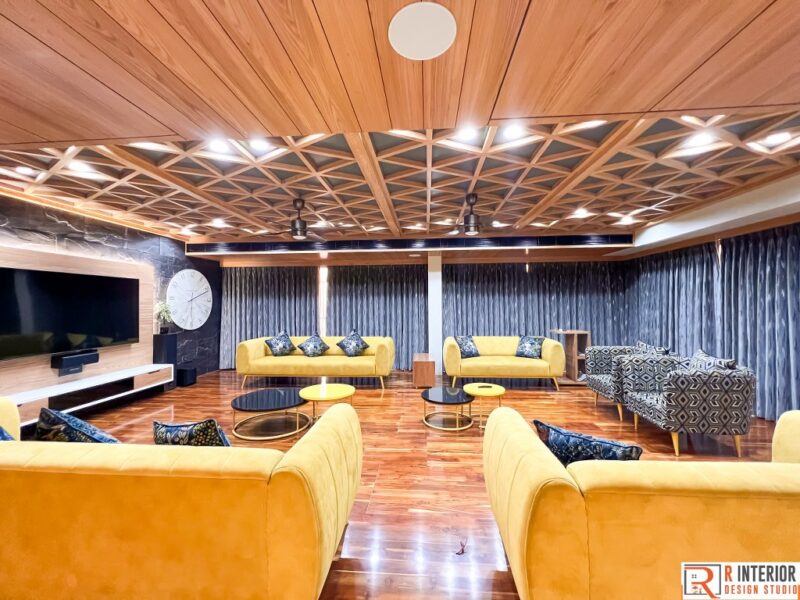 Hint of Modern Maximalism In Line with Minimal Design Aesthetics | R ...