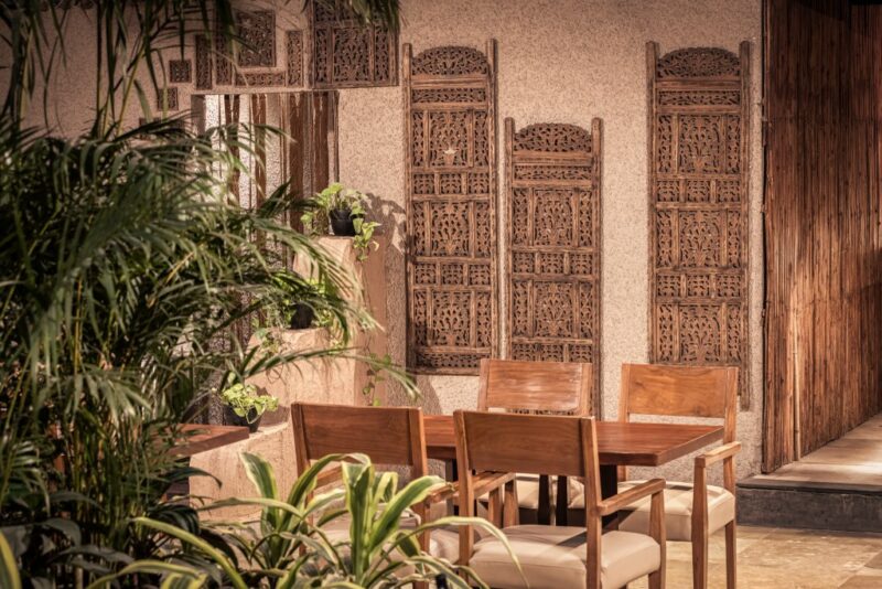 Restaurant Design Inspired From Architecture Styles of Rural Havelis ...