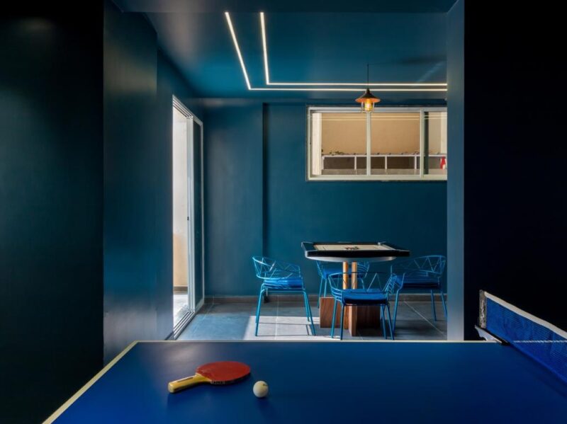 Residential Interior Experiences Harmony and Fusion of Vivid Styles ...