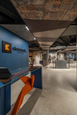 Immersive Experience Center with Dynamic Design Language and Evolving ...