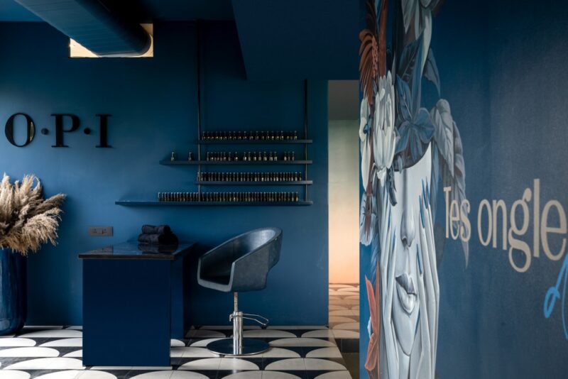 Diverse Textures making for a Dramatic yet Luxurious Salon Experience ...