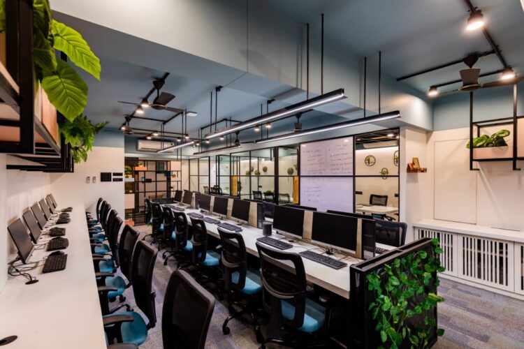 Minimal Yet Vibrant Context Along Bold Palette Elements | Kaksh The ...