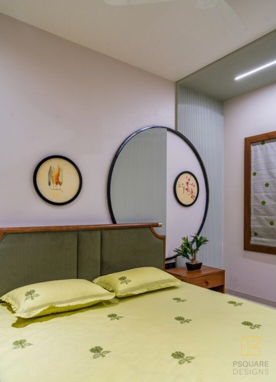 An Elegant Home that Weaves Emotions with Works of Art | P Square ...