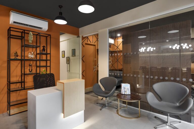 Office Space that Integrates Visual Vibrancy and Spatial Harmony ...