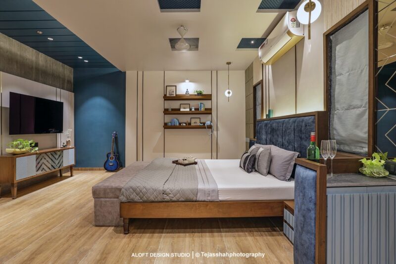 A home that Exudes Summer Feels with Elements of Contemporary Design ...