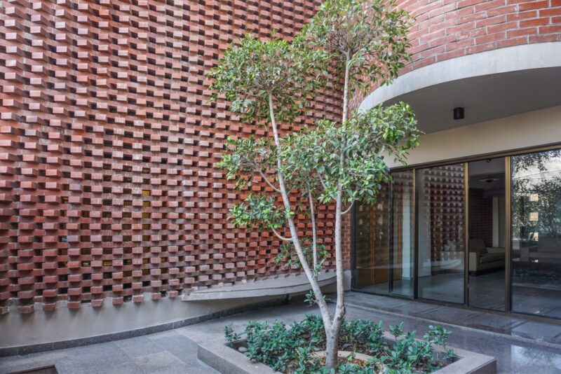 Climate Responsive Workspace whose Architecture Breathes Life into the ...