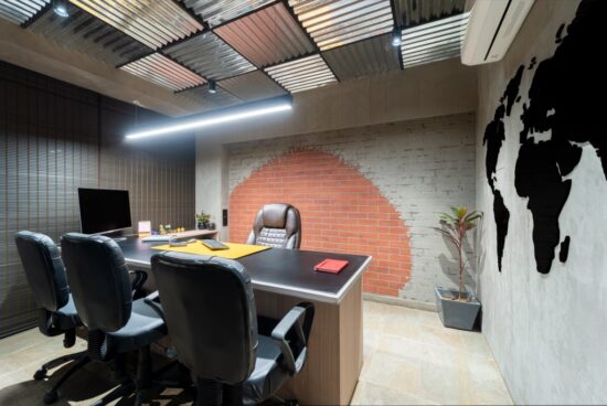 Workspace that Celebrates Industrial Design in its True Sense | Studio ...