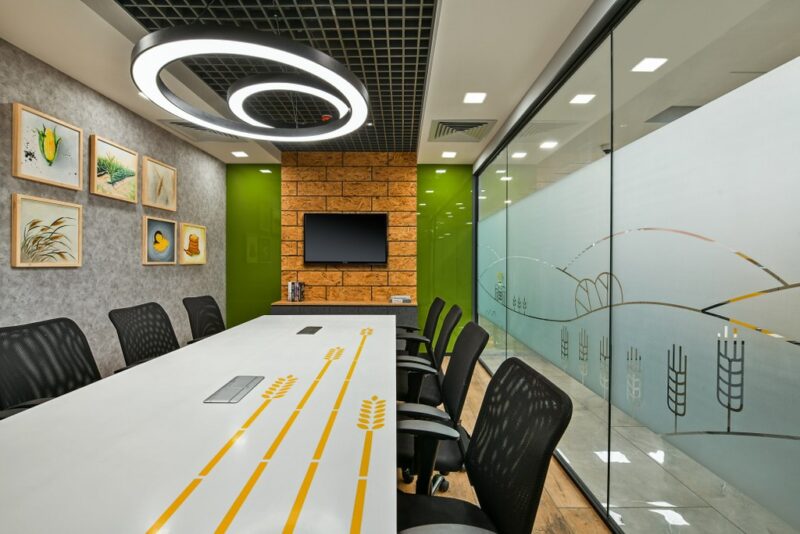 Office Design with Basic Geometric Shapes with the Hint of Popping ...