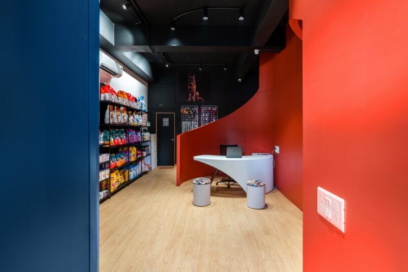 Fur Family Haven: A Pet Shop and Clinic with Strikingly Playful Design ...