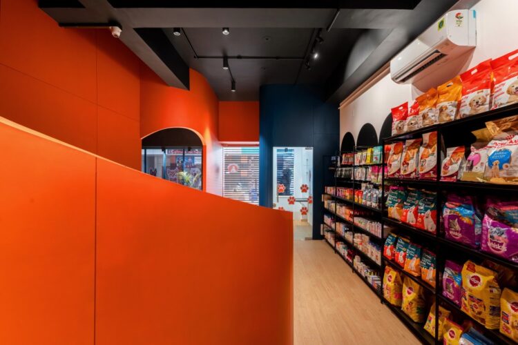 Fur Family Haven: A Pet Shop and Clinic with Strikingly Playful Design ...