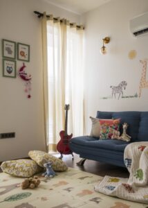 Modernist but Cosy Home retaining its Soothing Simplicity | Omega Arc ...