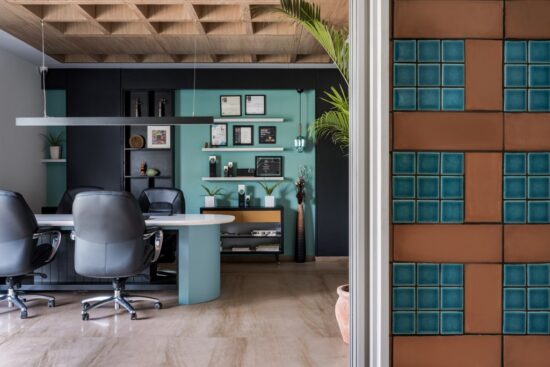 Instilling Collaboration and Cooperation with this Contemporary Office ...