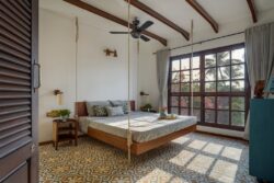 Earthy Aesthetics Complimenting Tropical Modernist Home in Pondicherry | Hohm Design Studio ...