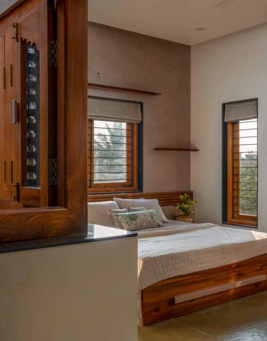 Traditional Indian Elegant House with Spirit of an Outdoor-Indoor Design | RNK Studio - The ...