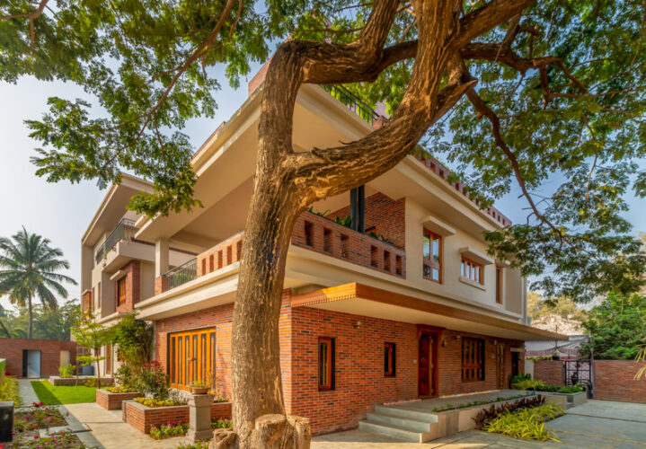 Traditional Indian Elegant House with Spirit of an Outdoor-Indoor ...