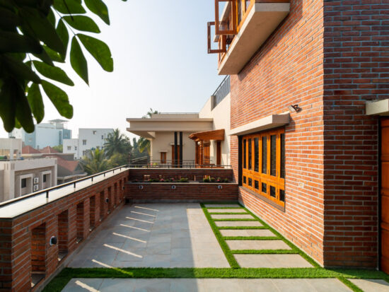 Traditional Indian Elegant House with Spirit of an Outdoor-Indoor Design | RNK Studio - The ...