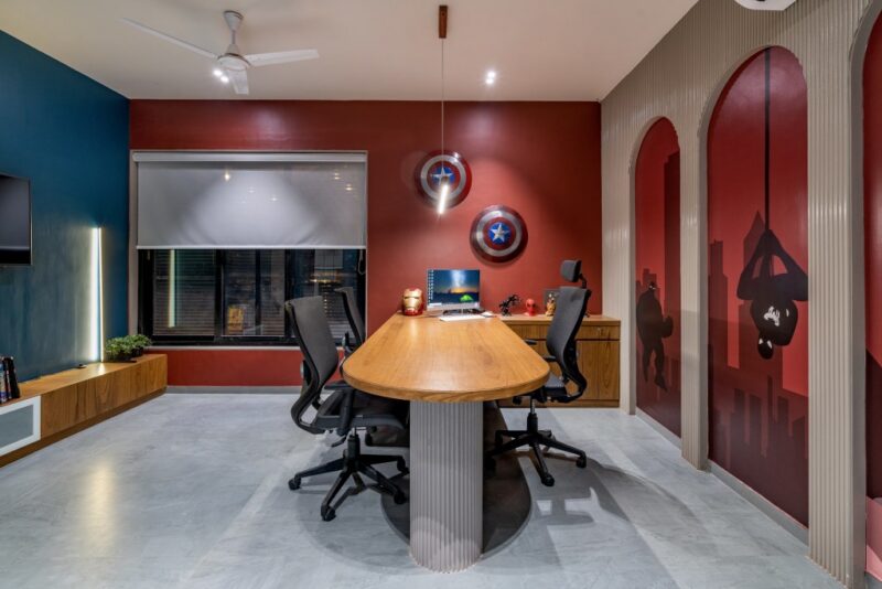 Bold yet Playful Ambiance for this Office Design in Ahmedabad | P&S ...