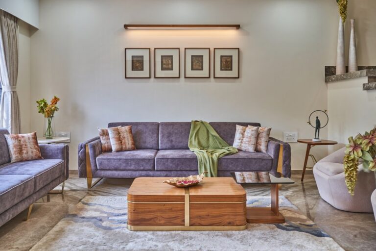 Contemporary Architecture with a hint of Luxury | Studio DSA / Dilip ...