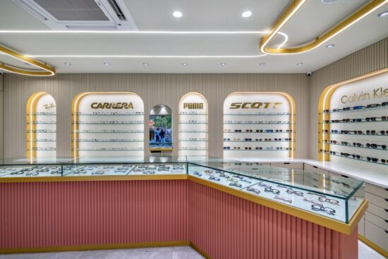 Eyewear Retail Design that Harmoniously Blends Modernity and Elegance ...