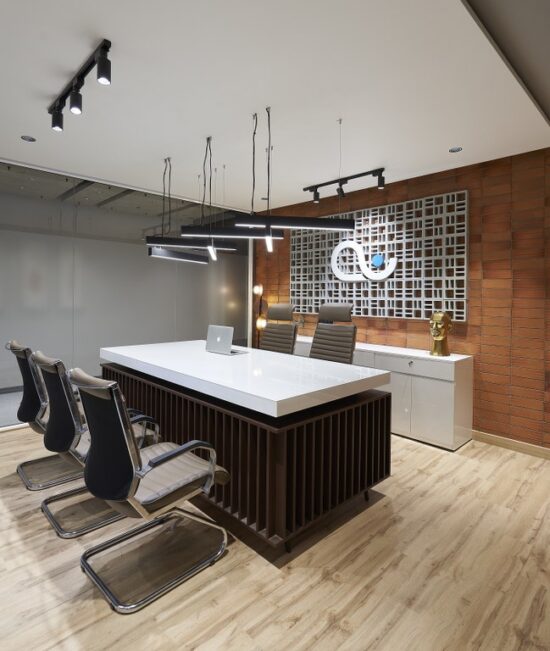 An Open-Style Spatial Configuration with Bursts of Colours and a Play ...