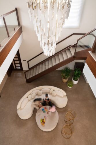 Minimal yet Balmy Interiors Stirring Mellow Interactions | Art Of Space ...