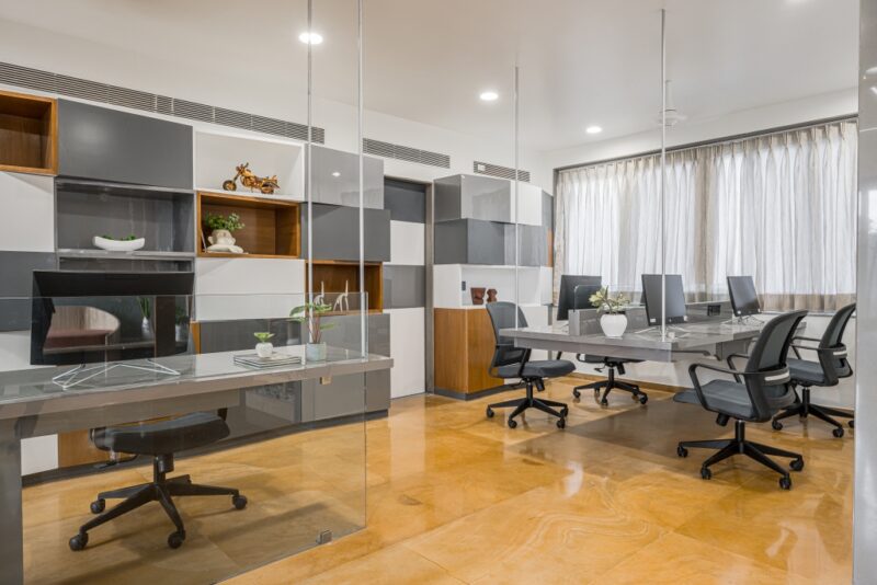 Modern Workplace Design that Induces a balance of Work & Fun | De’Caves ...