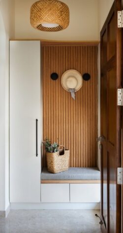 The Dwelling of Deep Living: A Home that Cloaks Leisure and Luxury | U ...