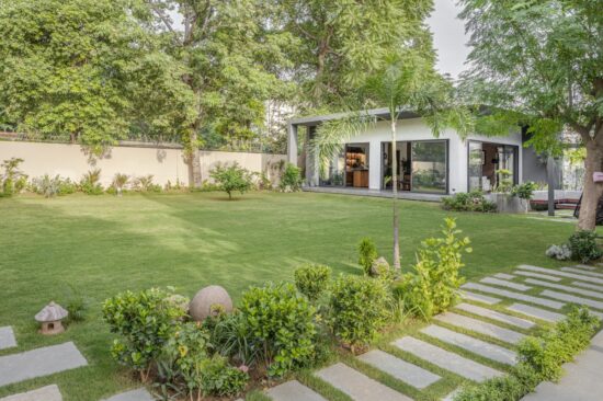Detached Entertainment Space In Existing Bungalow | Studio SPDA - The ...