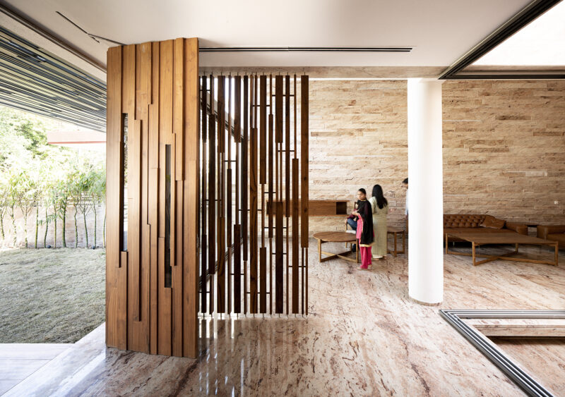 Play Of Solids And Voids Creates Openness and Privacy In This ...