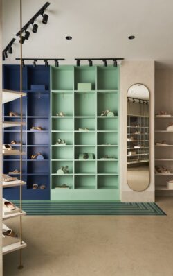 Creating Immersive Shopping Experiences, "When It Comes To Retail, The ...