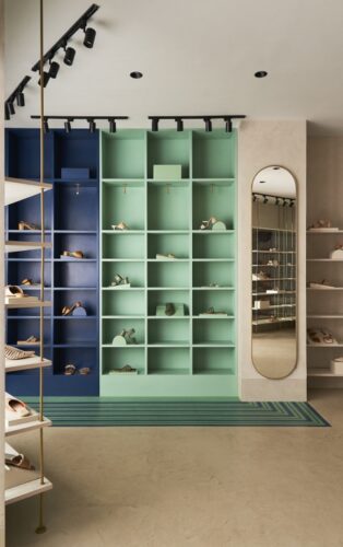 Creating Immersive Shopping Experiences, "When It Comes To Retail, The ...