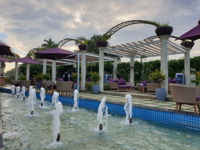 'Bistro By The Pool', A Multi-Cuisine Restaurant | STUDIO SKYWELL - The ...