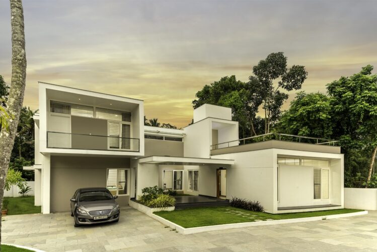 Contemporary Modern House With Ample Natural Light And Ventilation ...