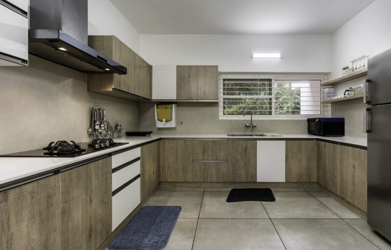 Contemporary Modern House With Ample Natural Light And Ventilation ...